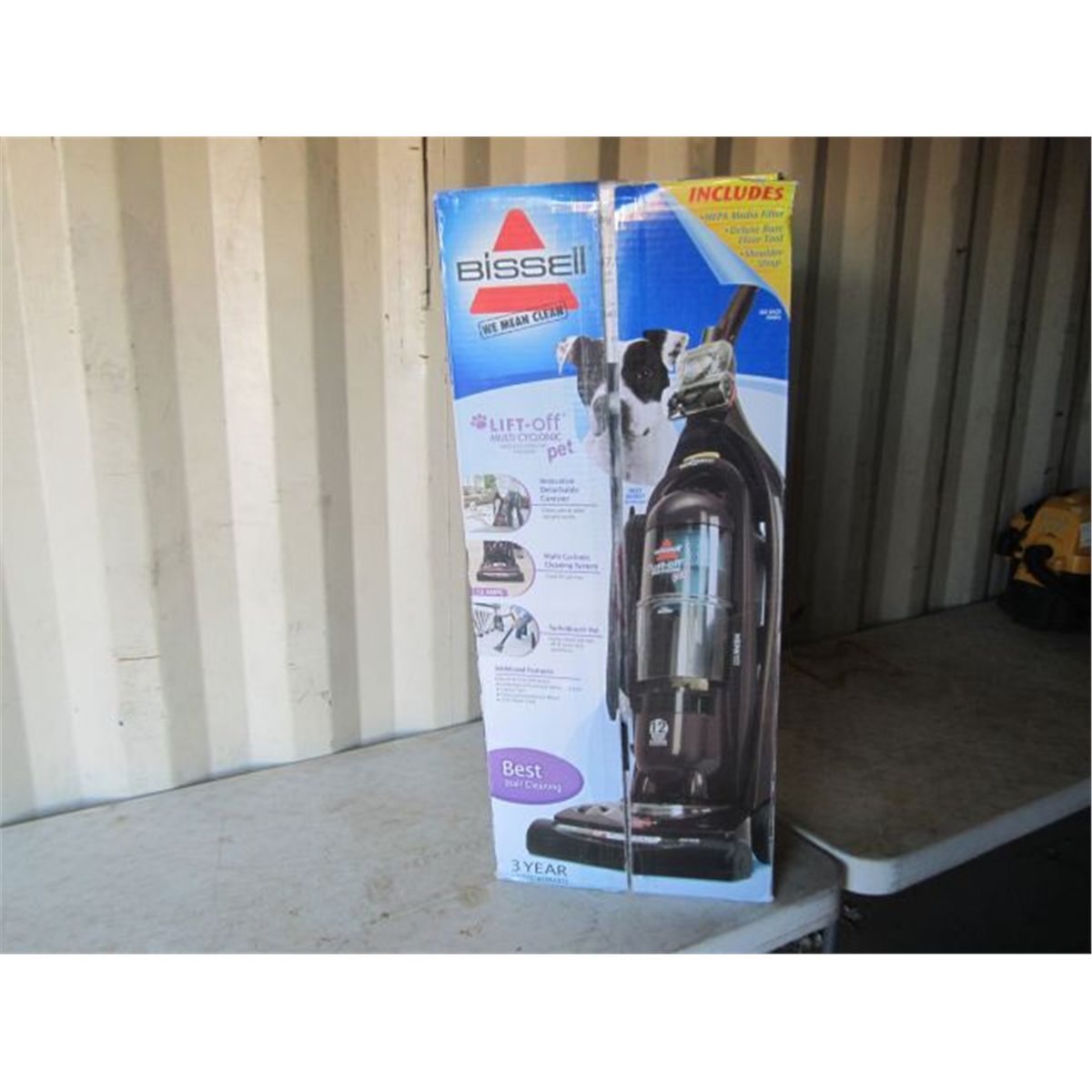 Bissell Lift-Off Multi-Cyclonic Vacuum