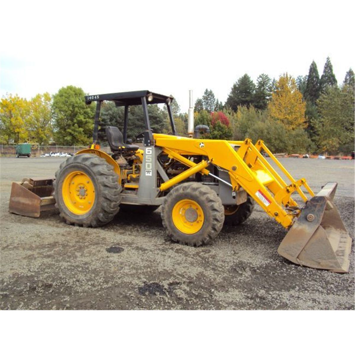 Fermec 650 4x4 Skip Loader