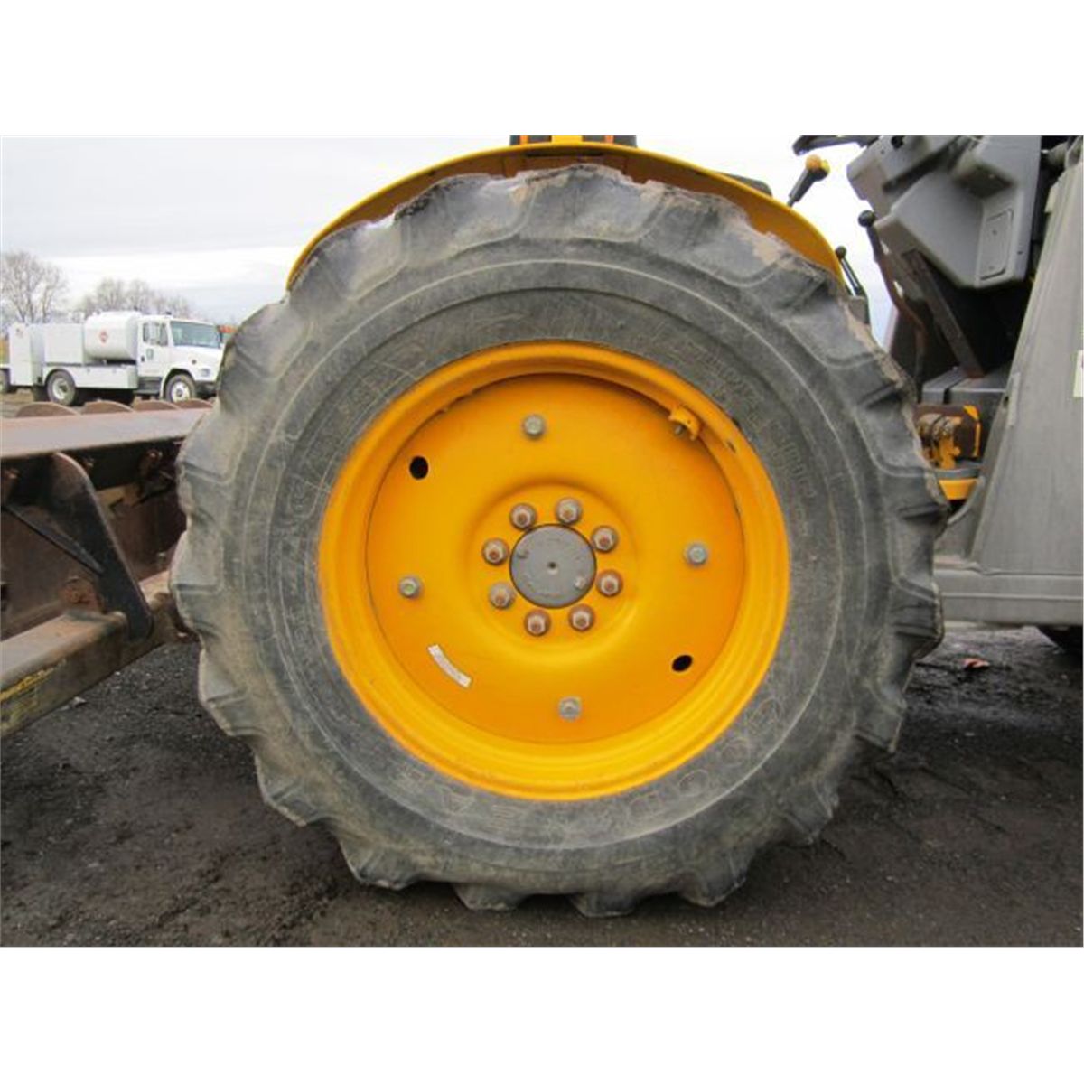 Fermec 650 4x4 Skip Loader