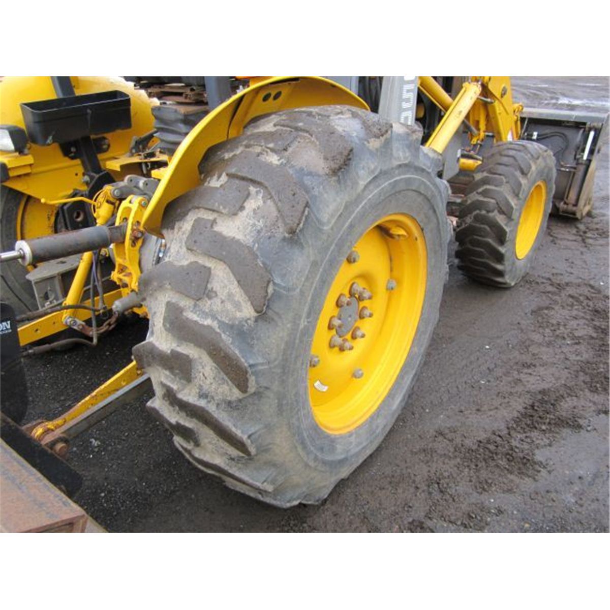 Fermec 650 4x4 Skip Loader