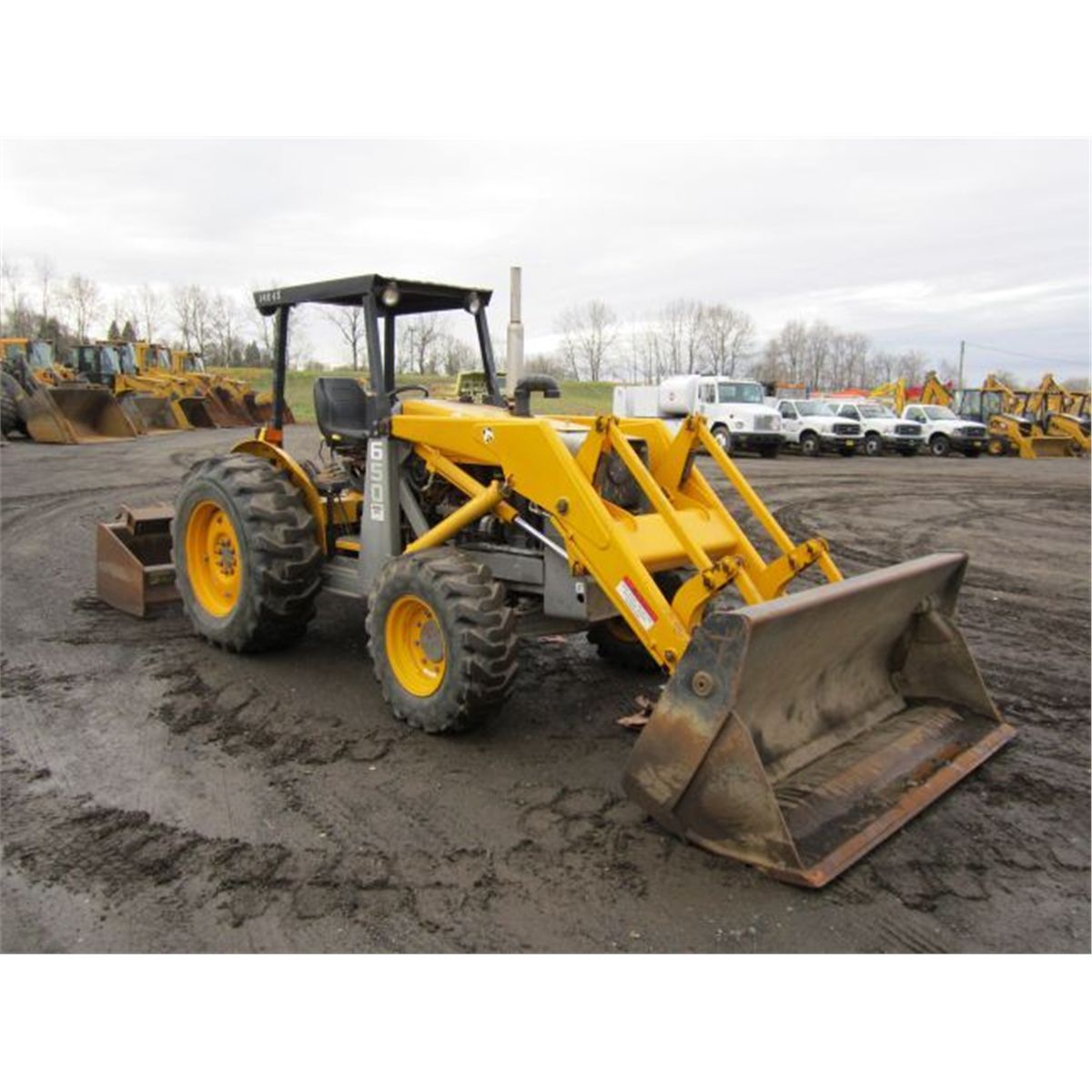 Fermec 650 4x4 Skip Loader
