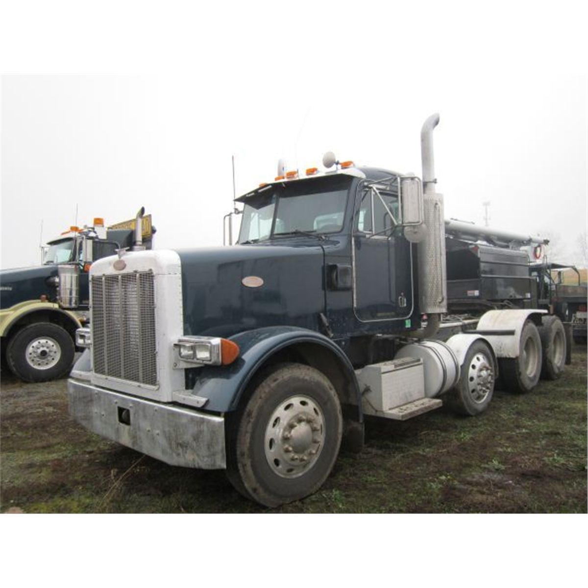 1998 Peterbilt 378 Tri-Axle Truck Tractor
