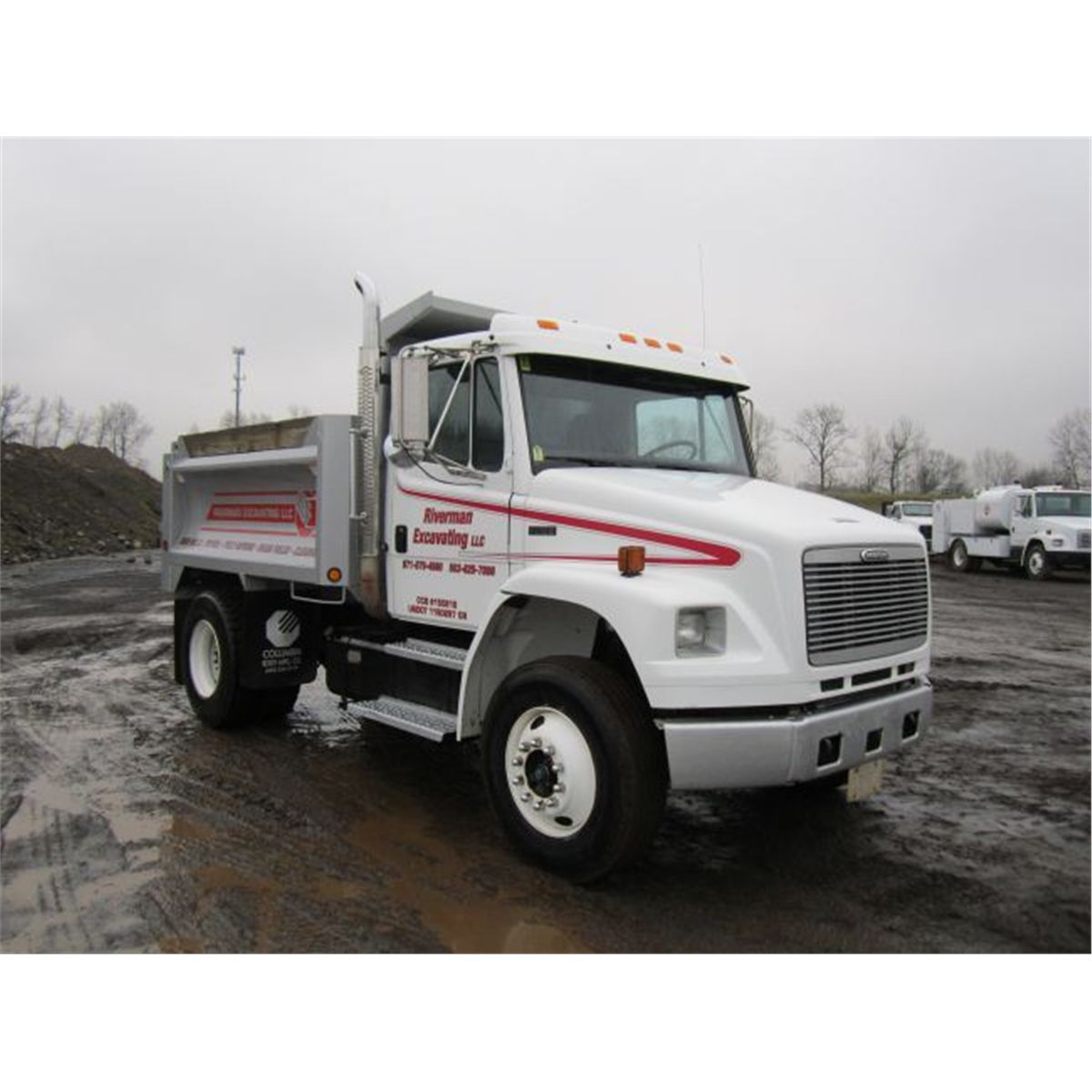 1997 Freightliner FL106 S/A Dump Truck