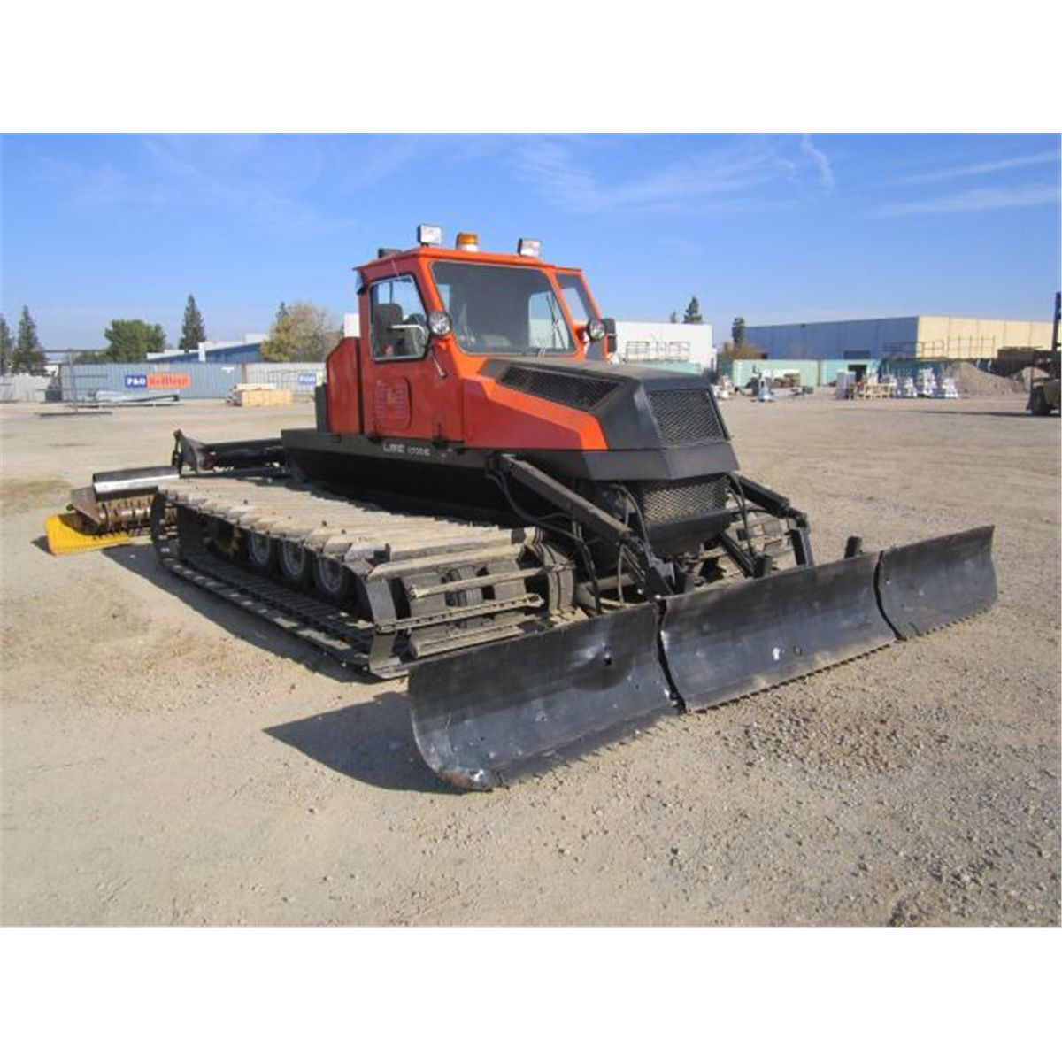 1984 LMC DMC 3700C Snow Cat