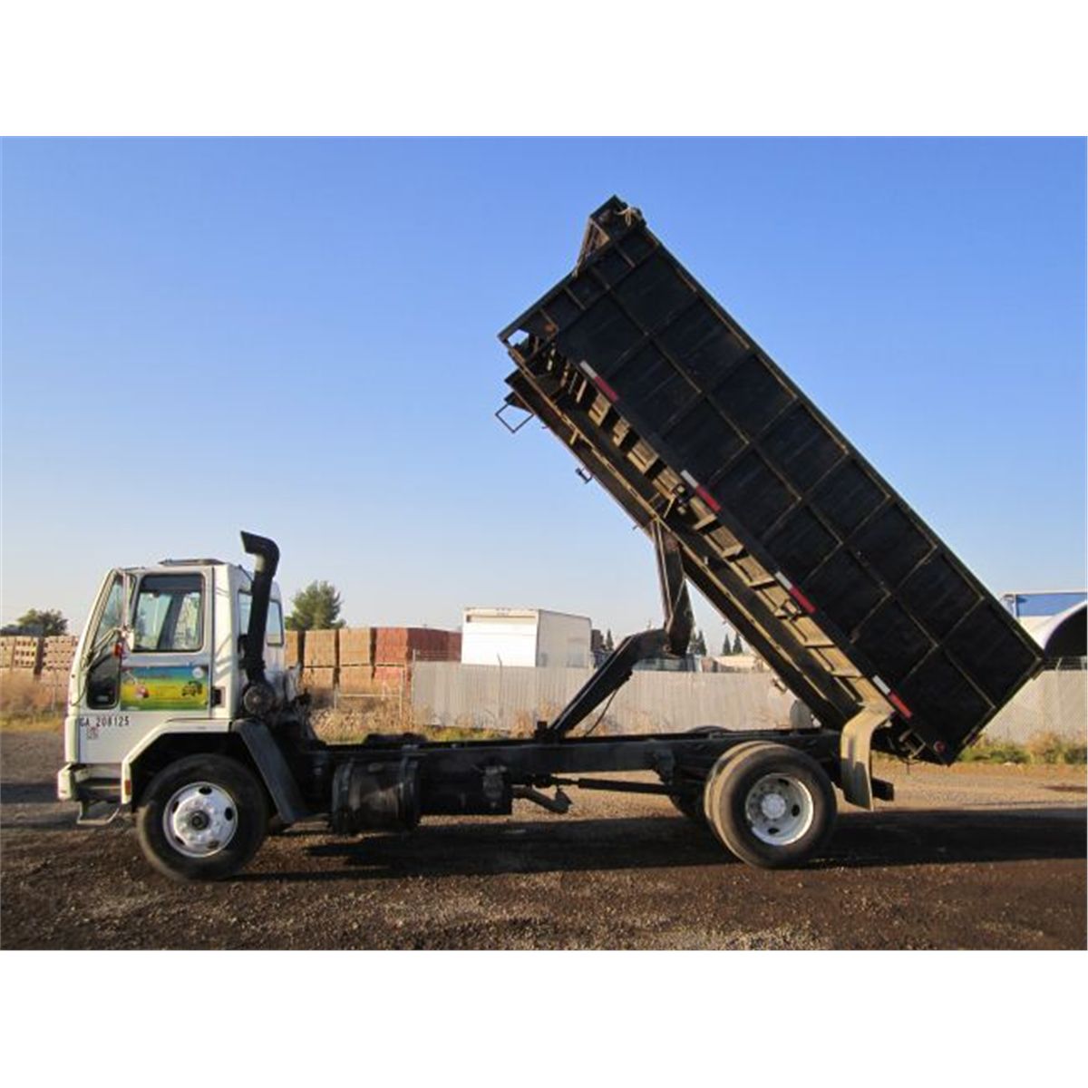 1993 Ford Cargo CF 8000 Cab-Over S/A Dump Truck