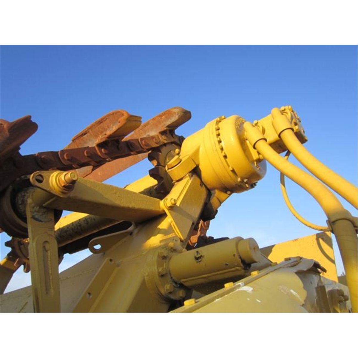 1987 Caterpillar 623E Elevating Motor Scraper