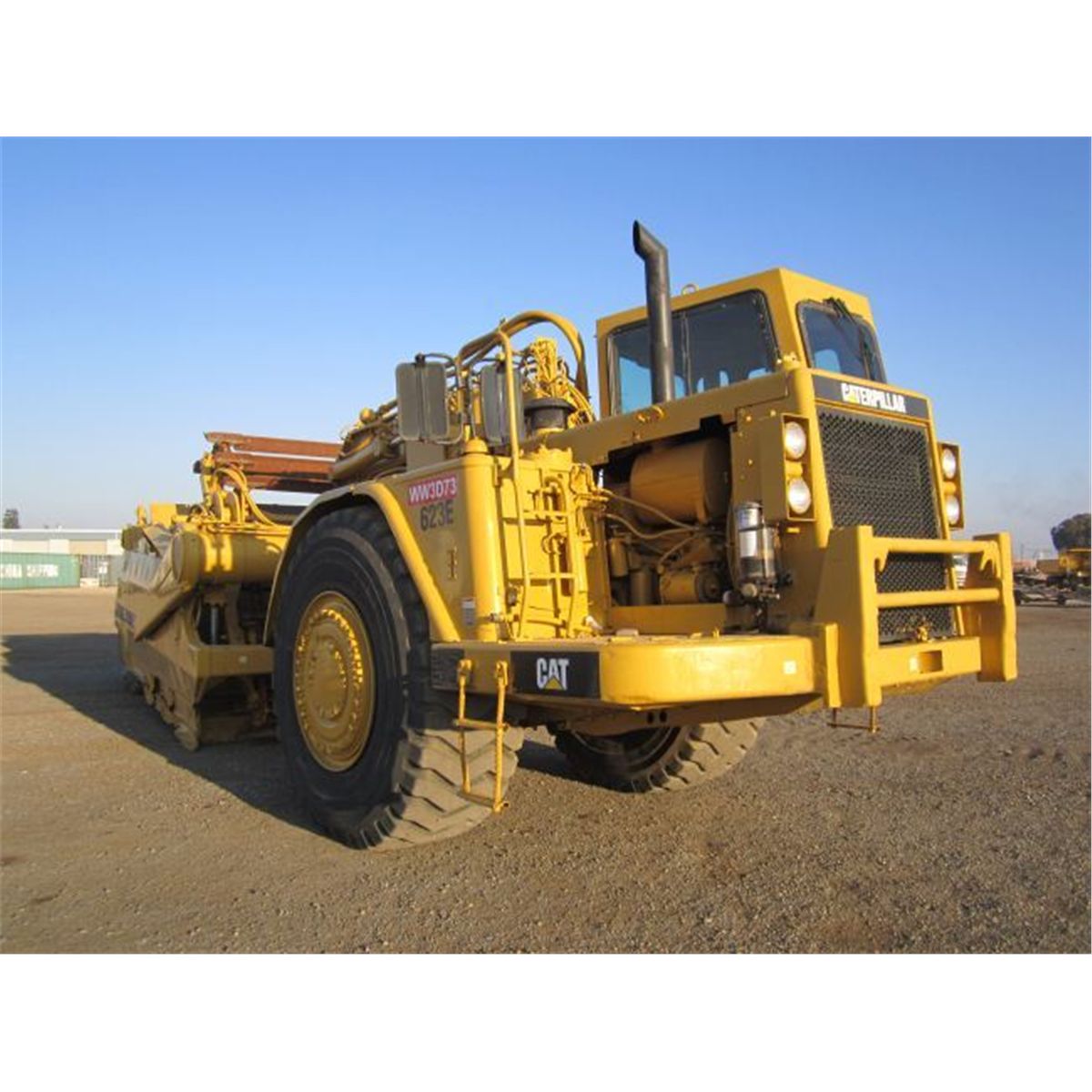 1987 Caterpillar 623E Elevating Motor Scraper