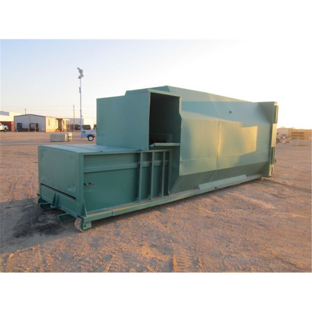 Marathon RJ100SC Self-Contained Compactor