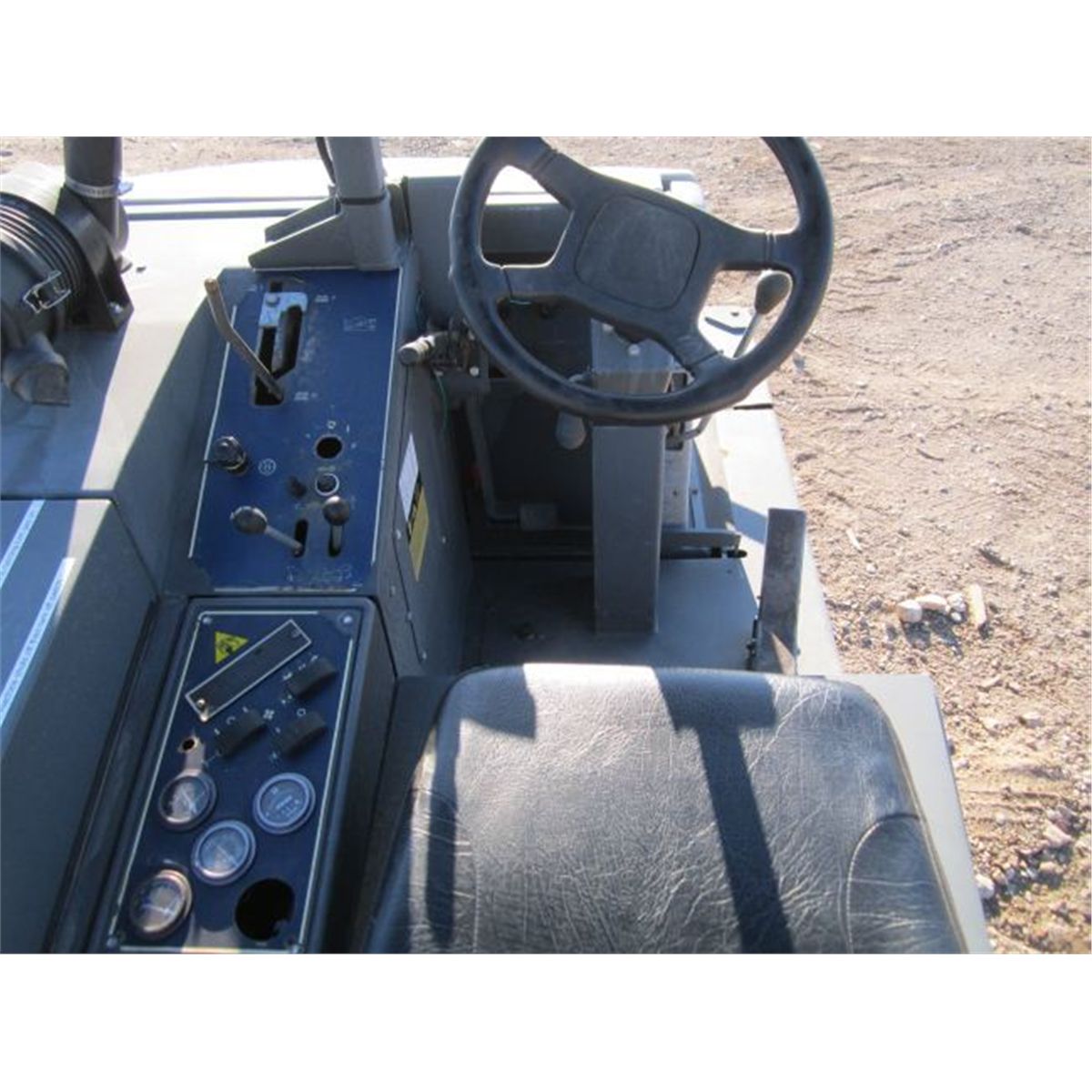 Nilfisk Advance 6250 Sweeper