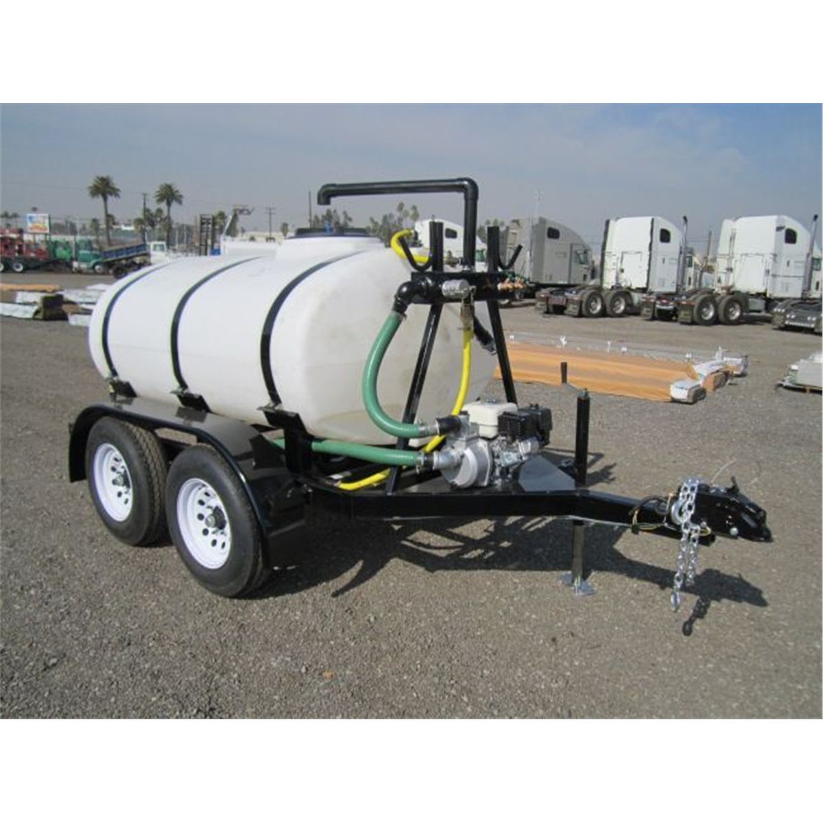 SPCNS 500 Gallon Towable Water Trailer