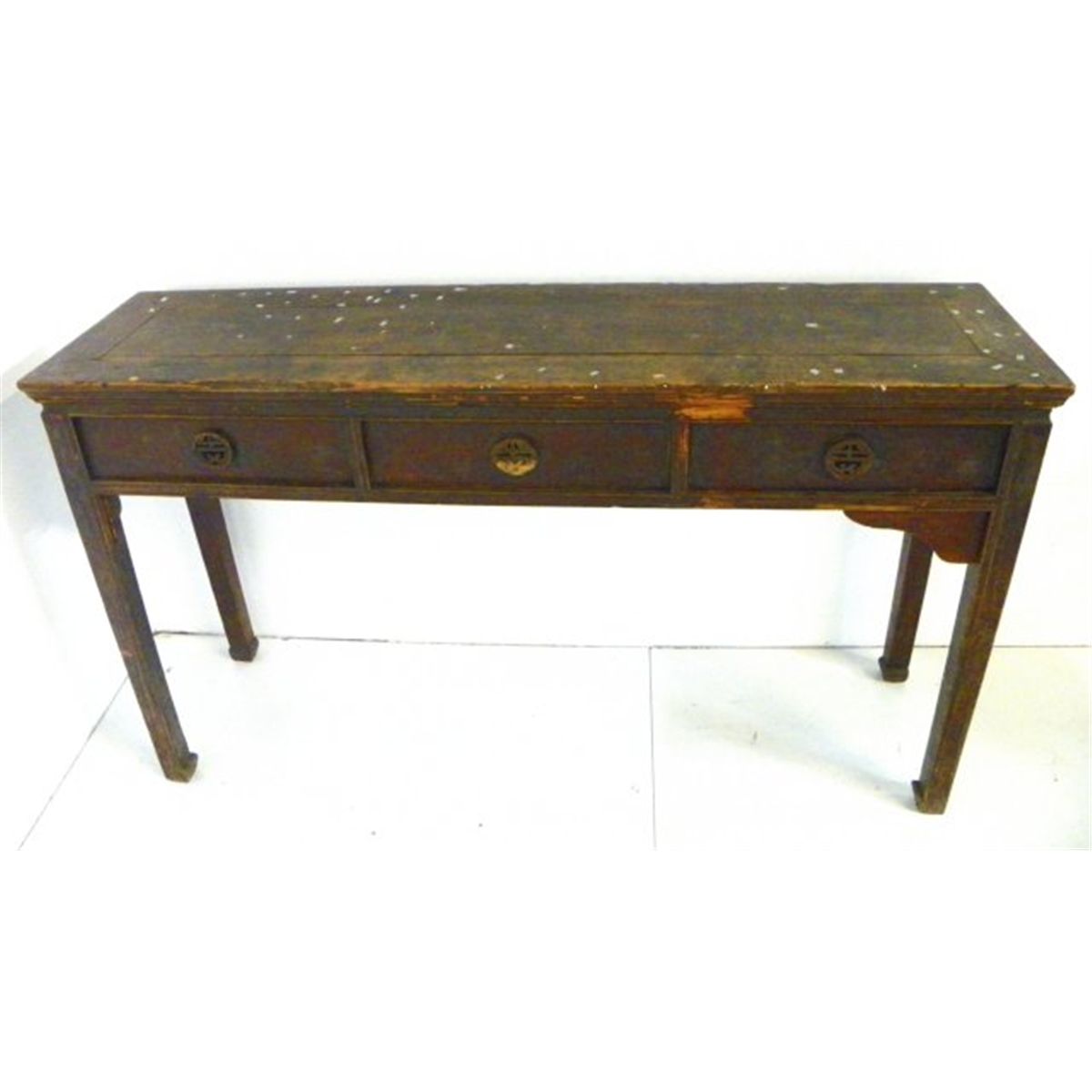 Period pier table
