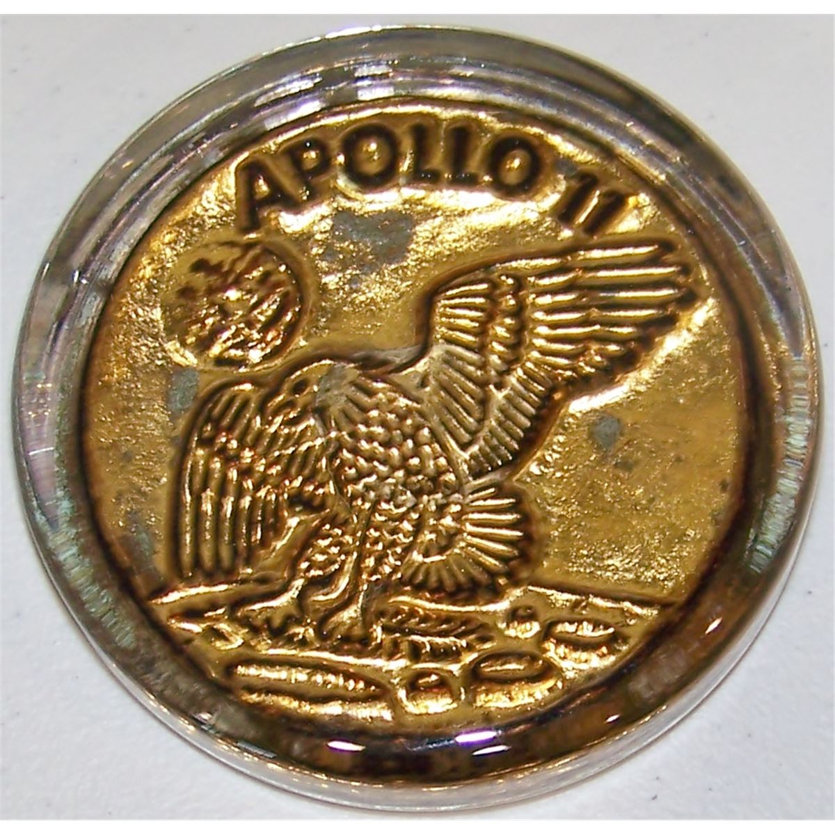 1969 APOLLO 11 Collectible Venetian Glass Paperweight.