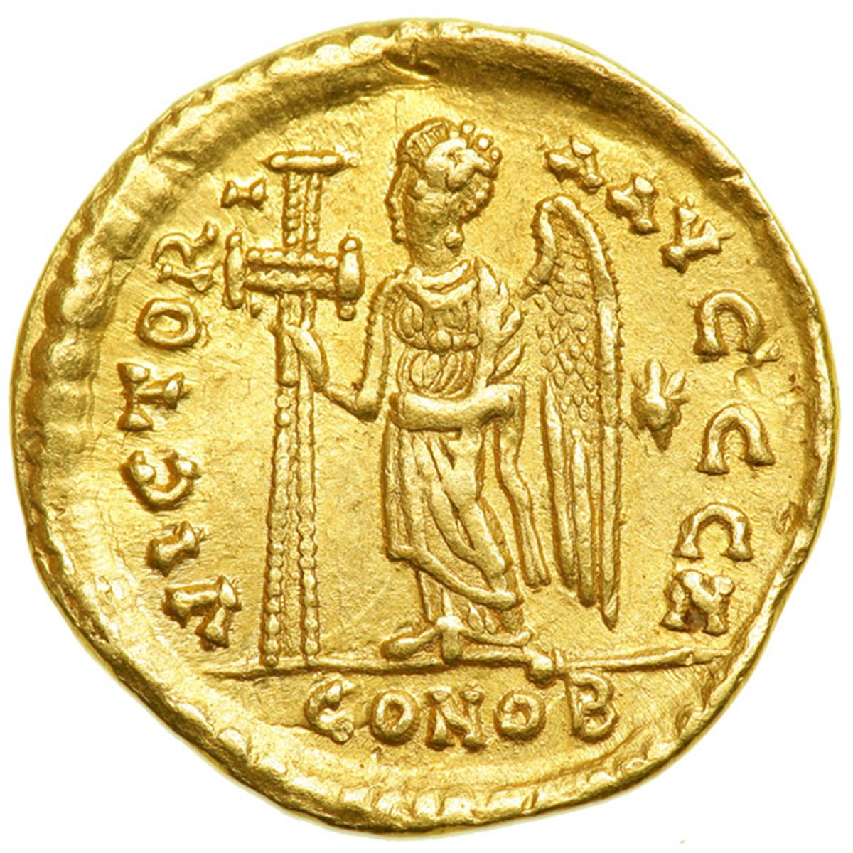 Anastasius I, AD 491-518. AV Solidus (4.36 g) minted at Constantinople. VF