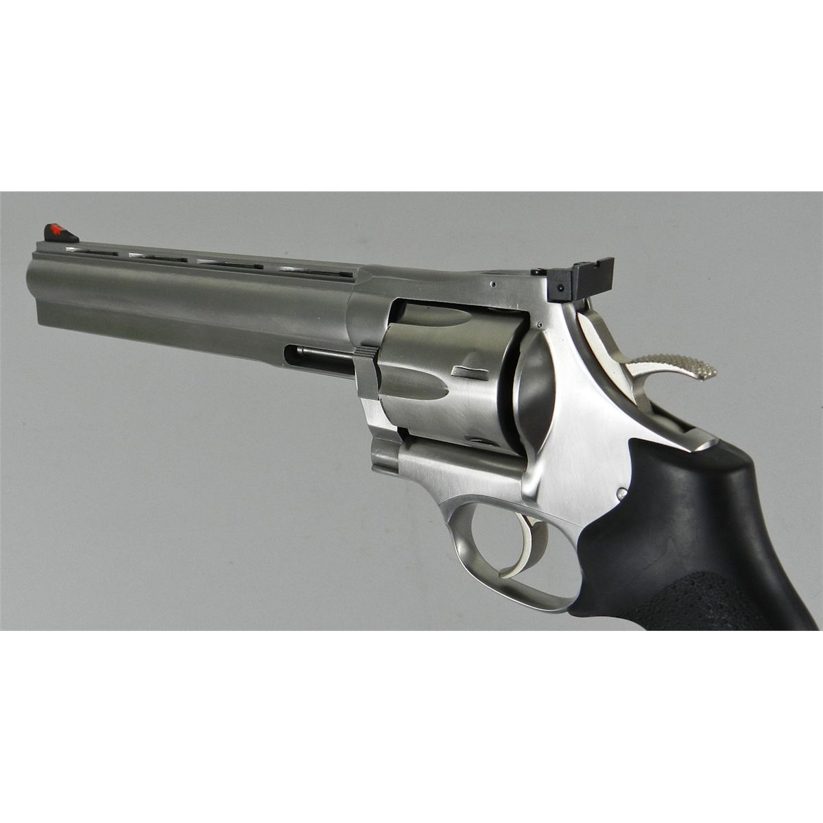 Dan Wesson Model 744 DA Revolver