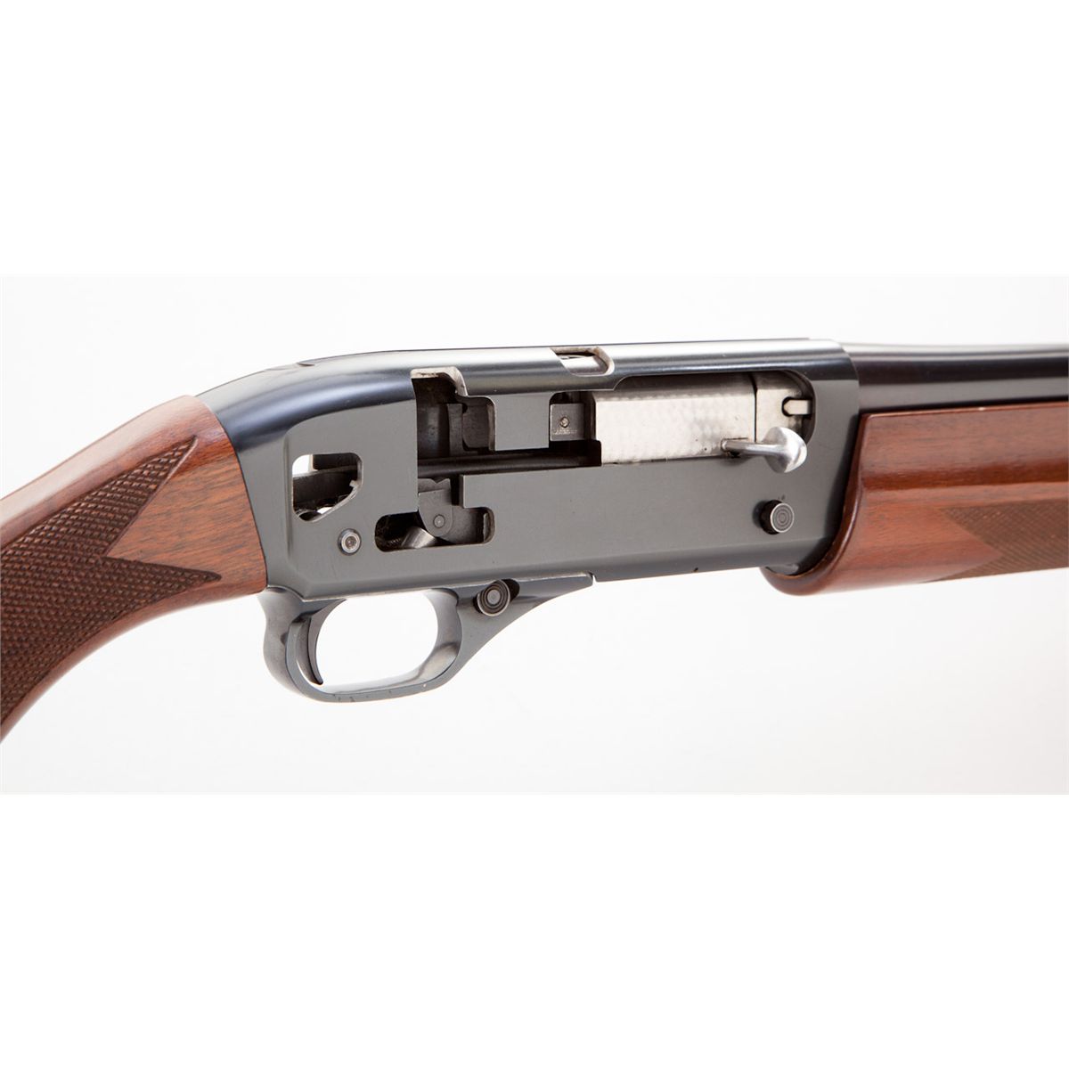 Winchester Super-X Model 1 Factory Cutaway