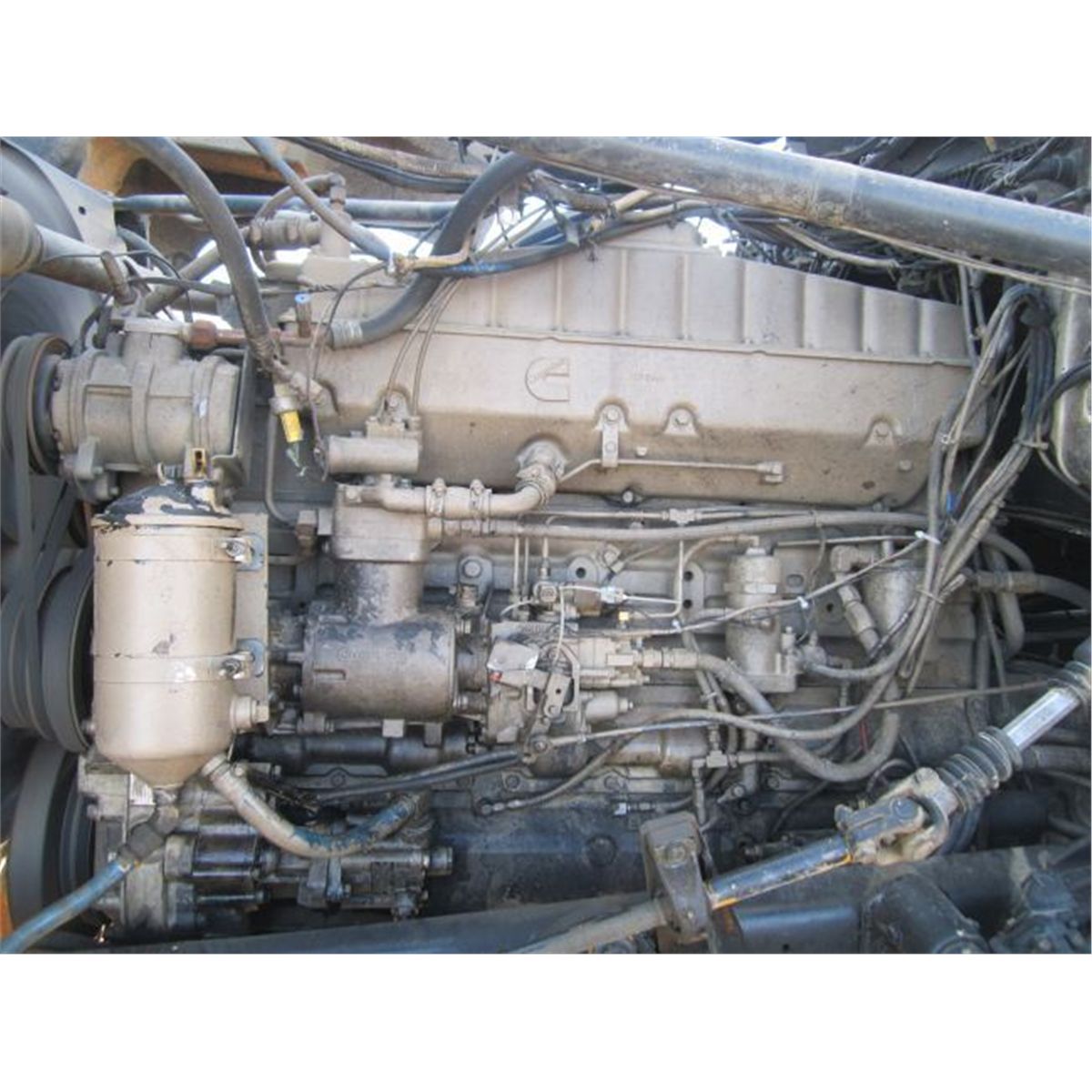 1986 Ford LTL 9000 S/A Truck Tractor