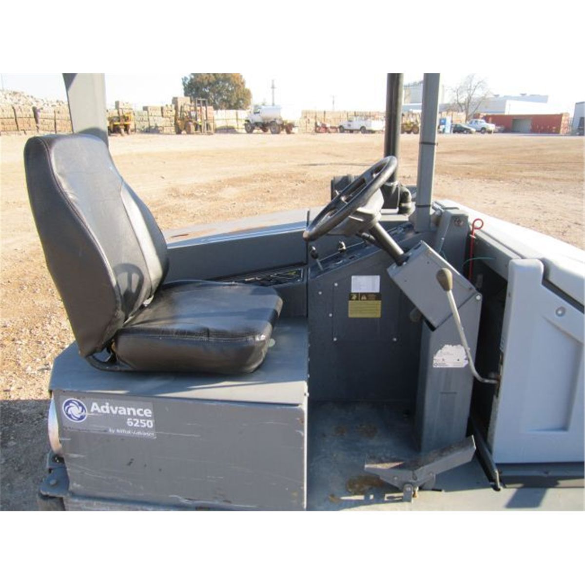 Nilfisk Advance 6250 Sweeper