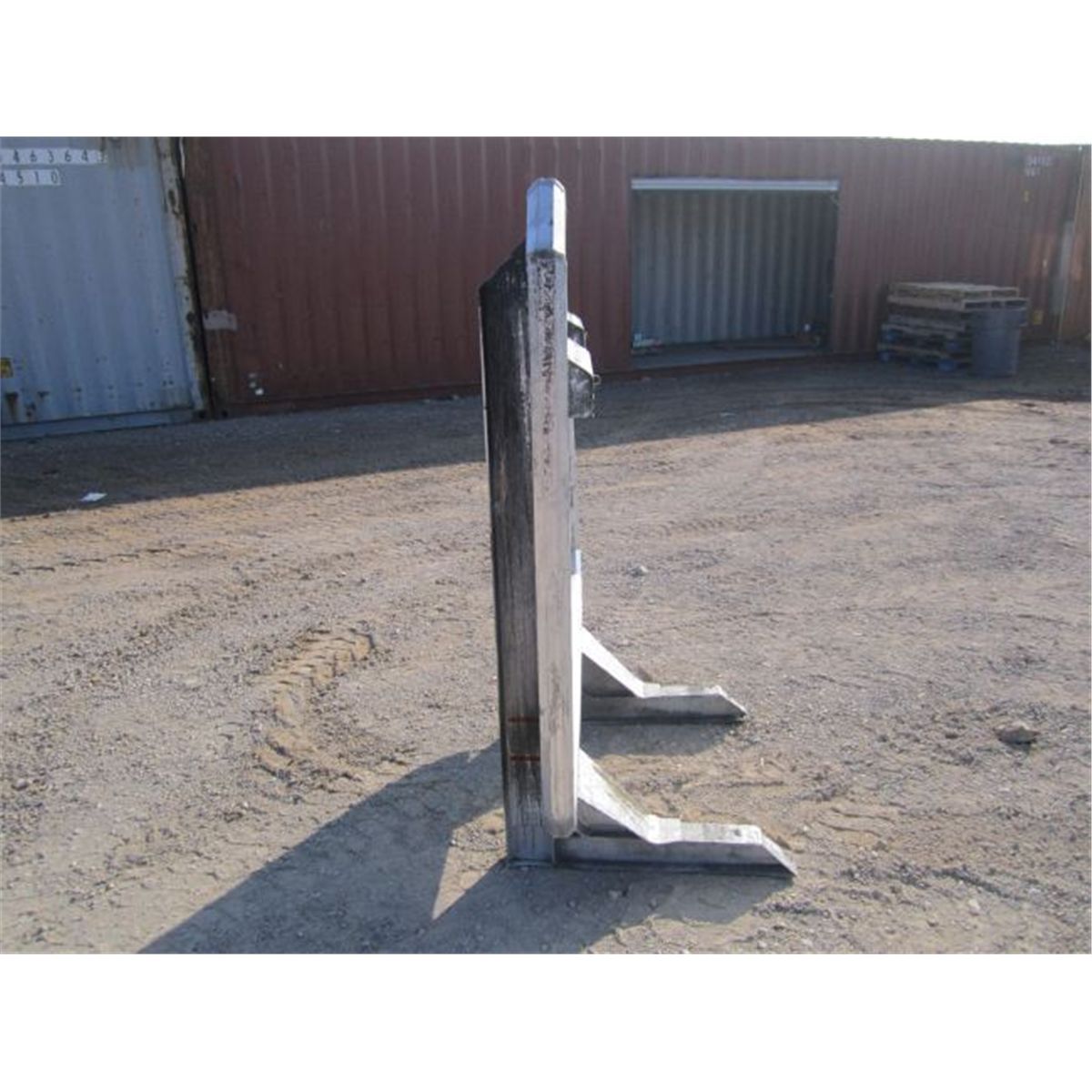 Pro Tech Aluminum Diamond Plate Headache Rack