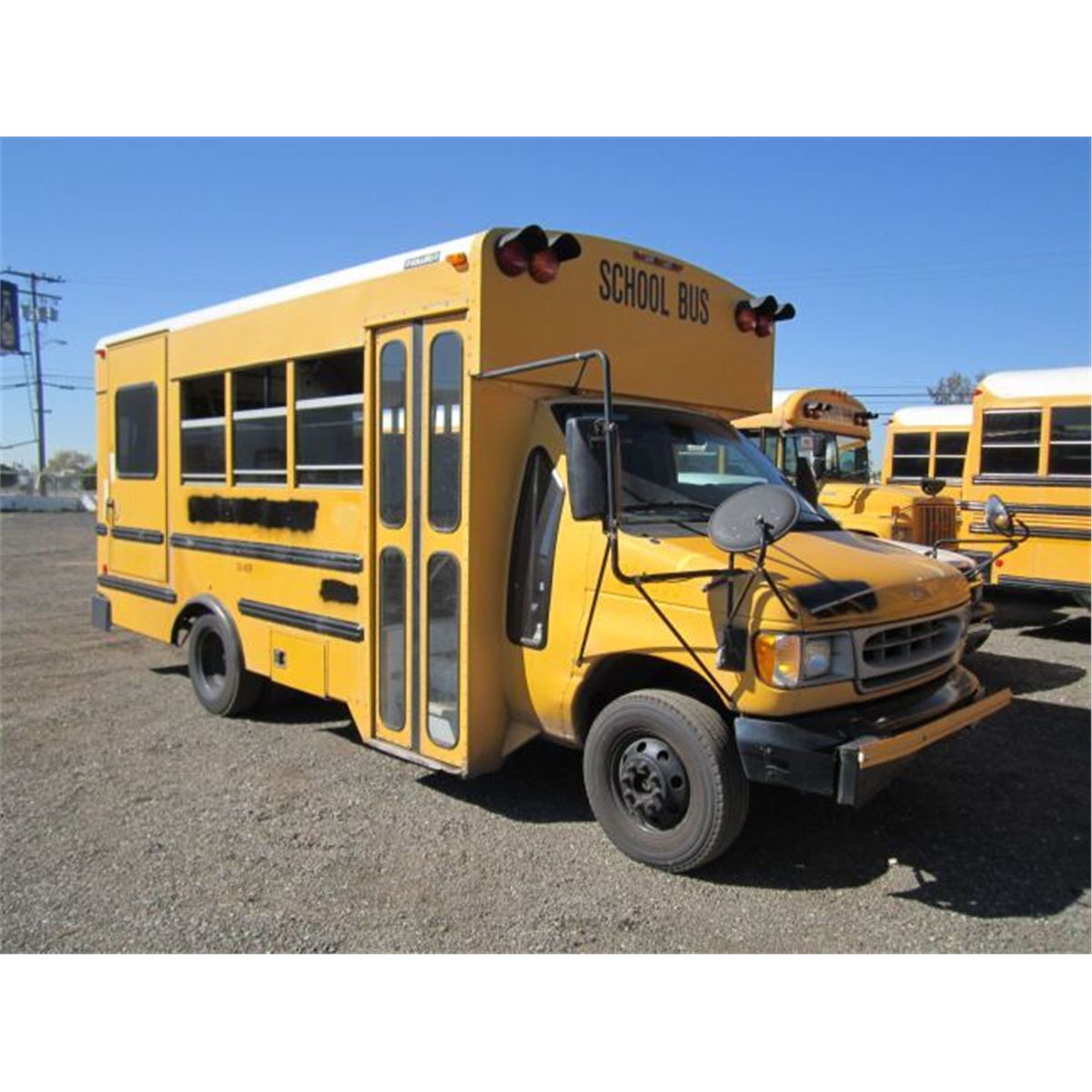 1998 Ford E-350 Passenger School Bus