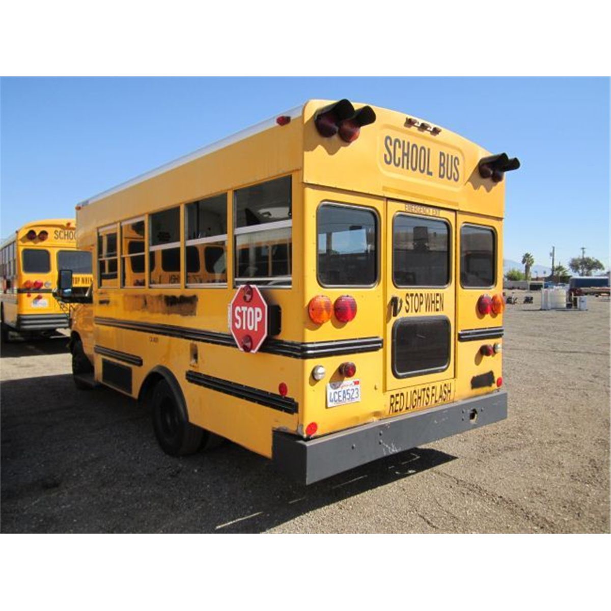 1998 Ford E-350 Passenger School Bus
