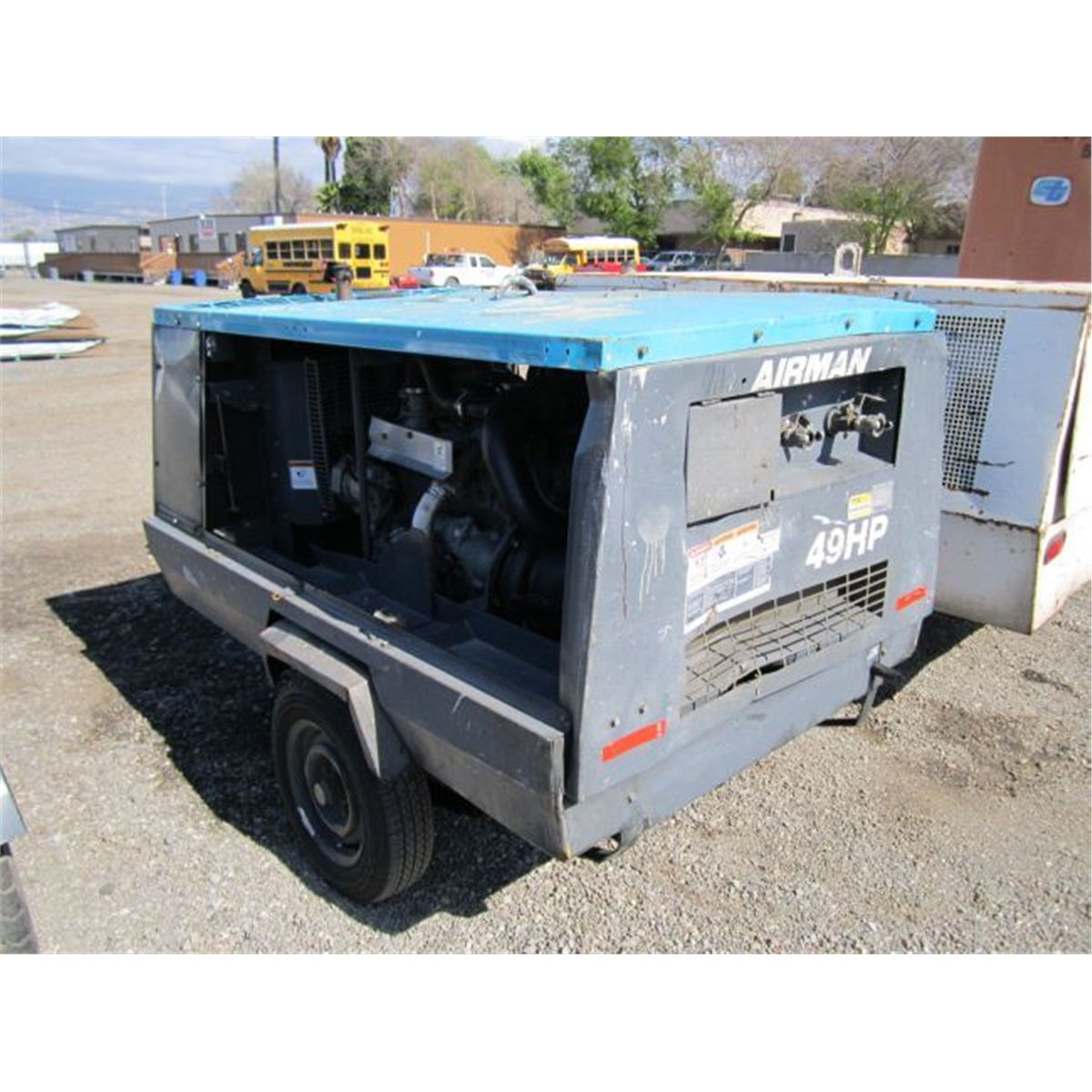 2000 Airman PDS185 Towable Air Compressor