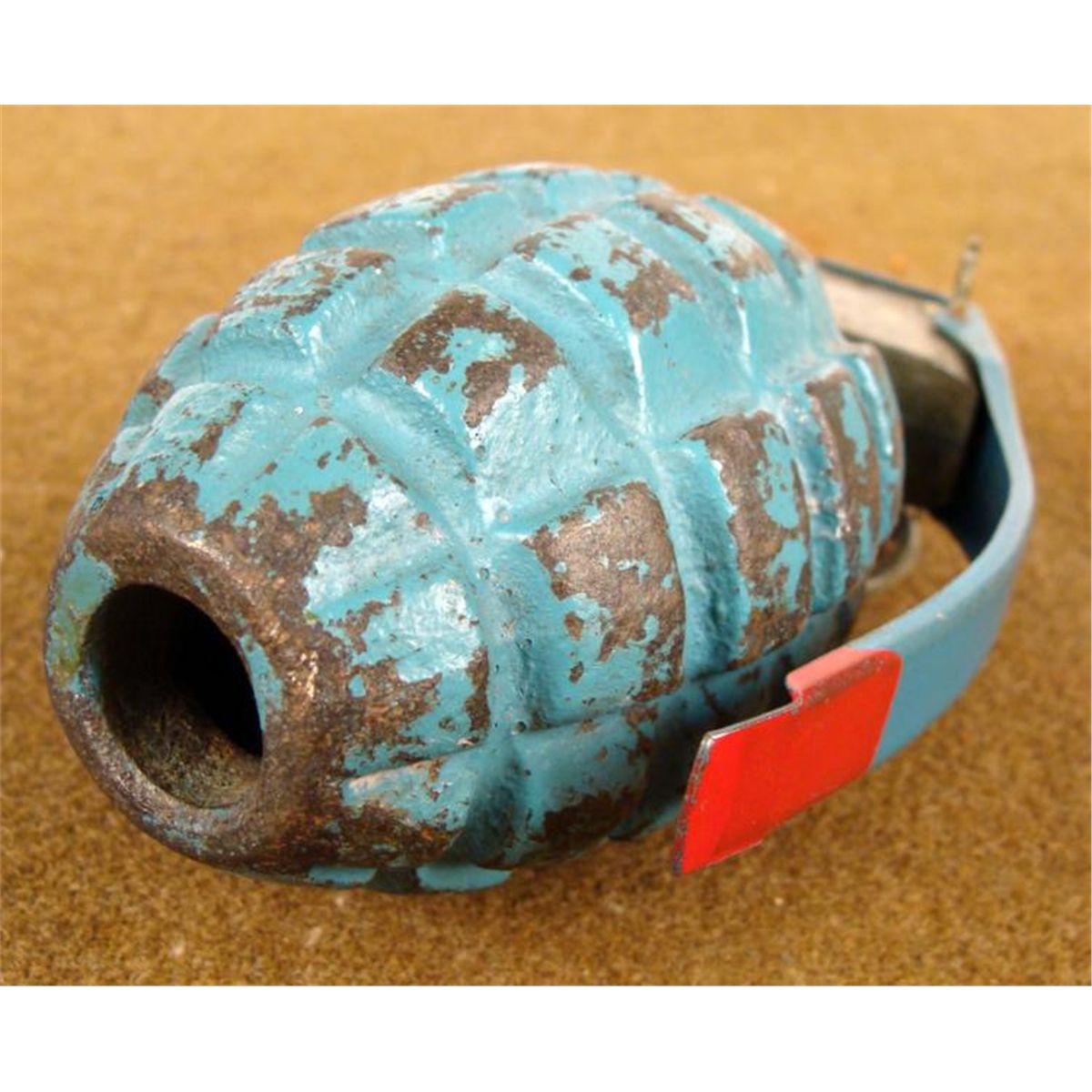 VIETNAM WAR HAND GRENADE INERT