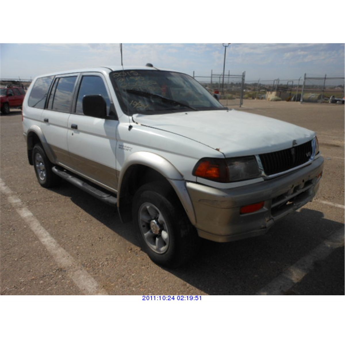 1997 - MITSUBISHI MONTERO SPORT