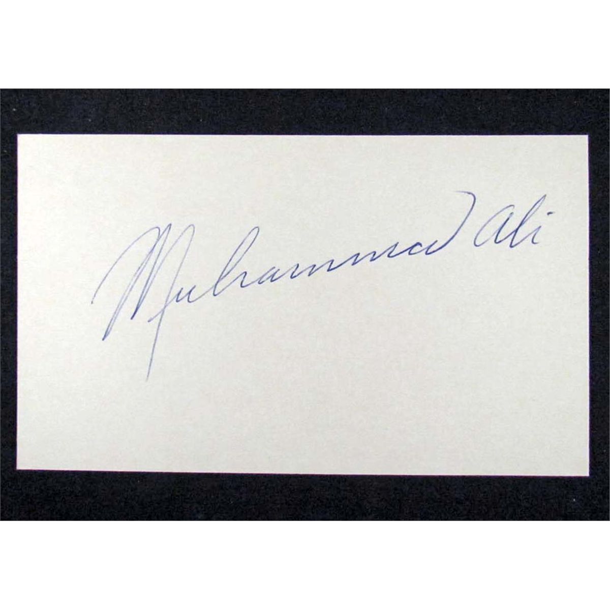 MUHAMMAD ALI AUTOGRAPHED CARD (GPC) W COA
