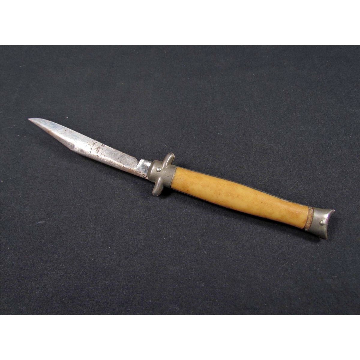 RARE VINTAGE SWITCH BLADE KNIFE