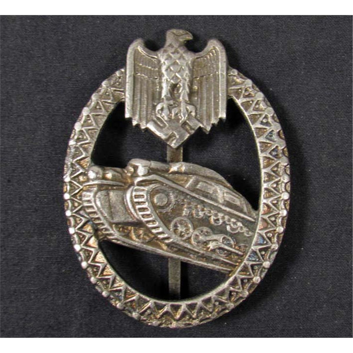 GERMAN NAZI TANK BADGE