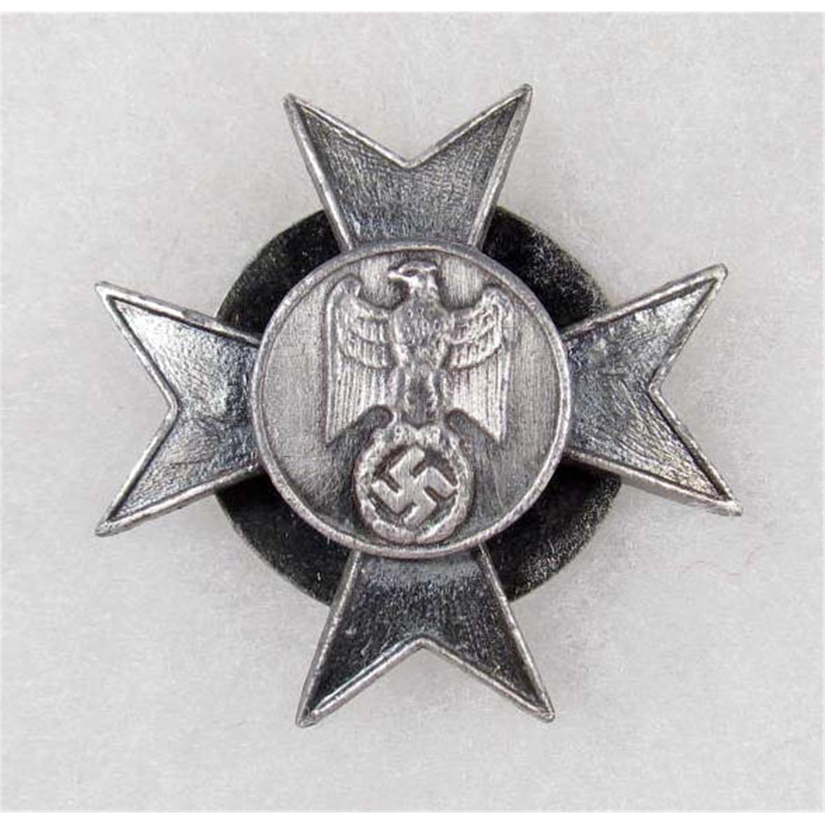 GERMAN NAZI BADGE