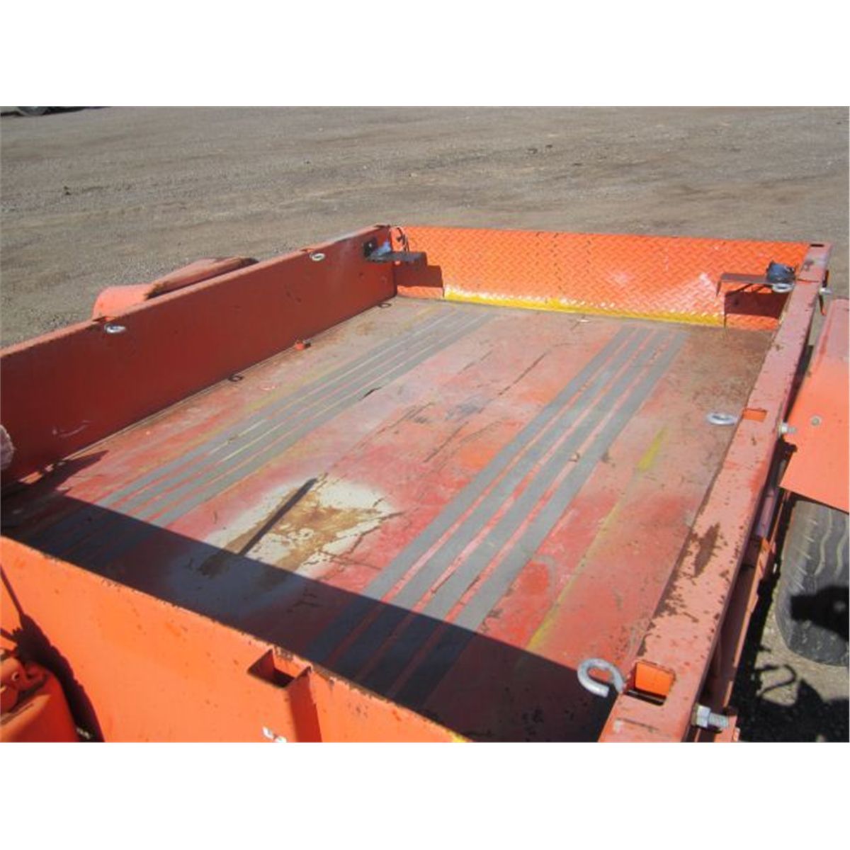 Magline S/A Tilt Bed Equipment Trailer