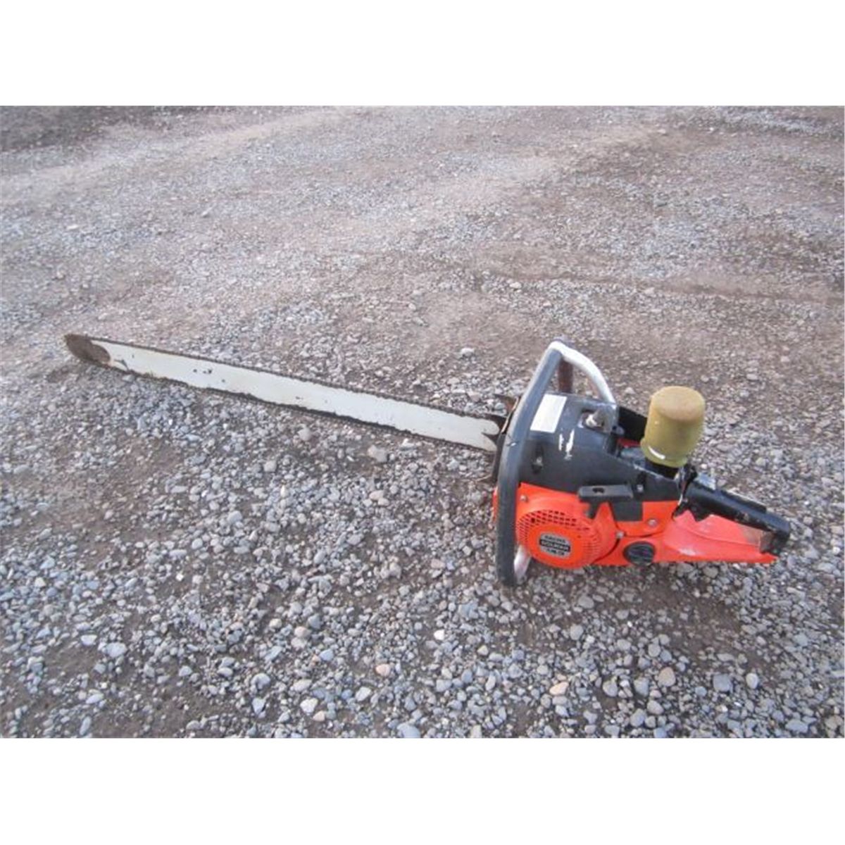 Sachs-Dolmar 143 36" Bar Chain Saw