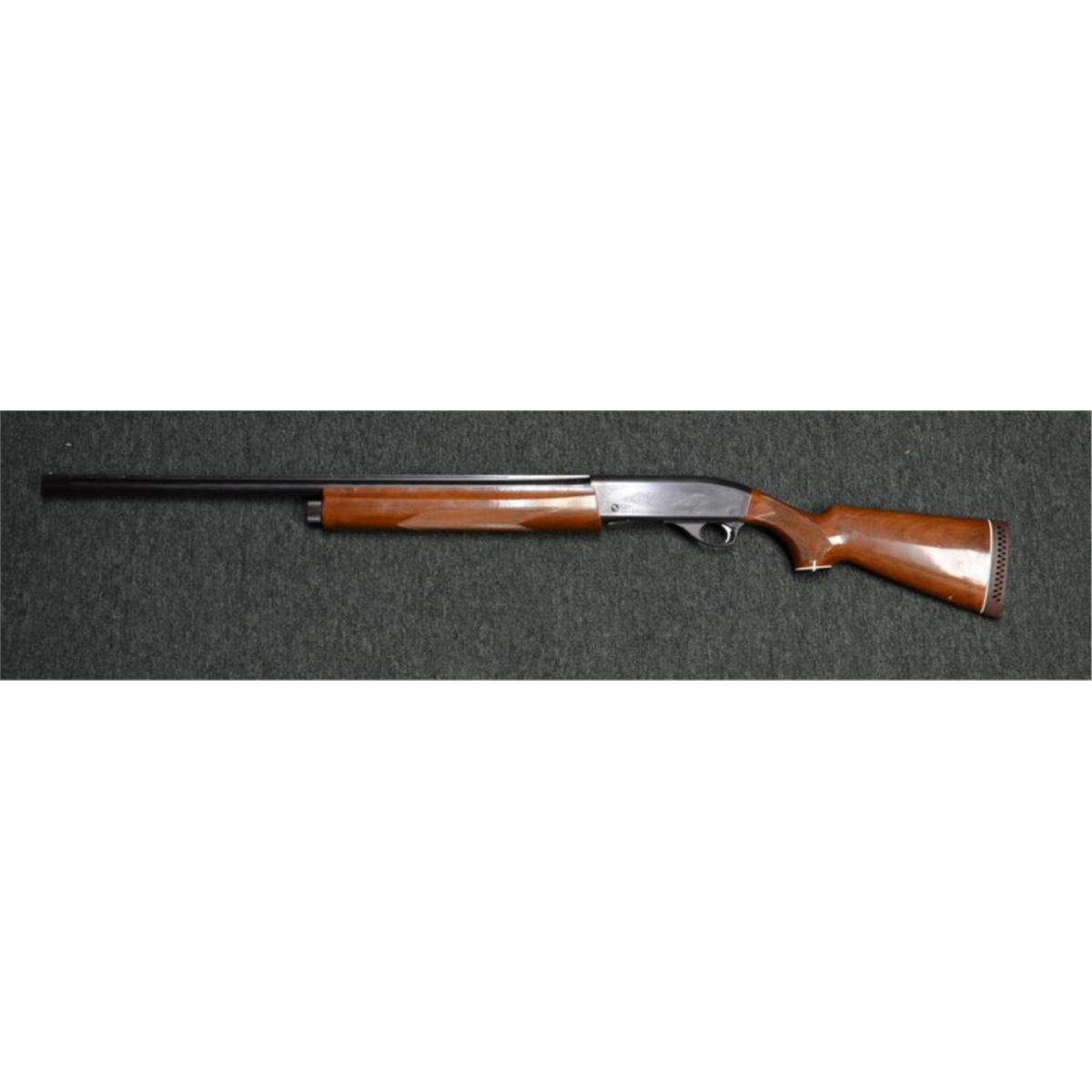 Smith & Wesson Model 1000 SUPER 12 semi-auto shotgun, 12 gauge, 28 ...