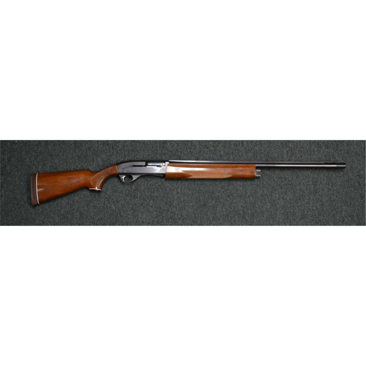 Smith & Wesson Model 1000 SUPER 12 semi-auto shotgun, 12 gauge, 28 ...