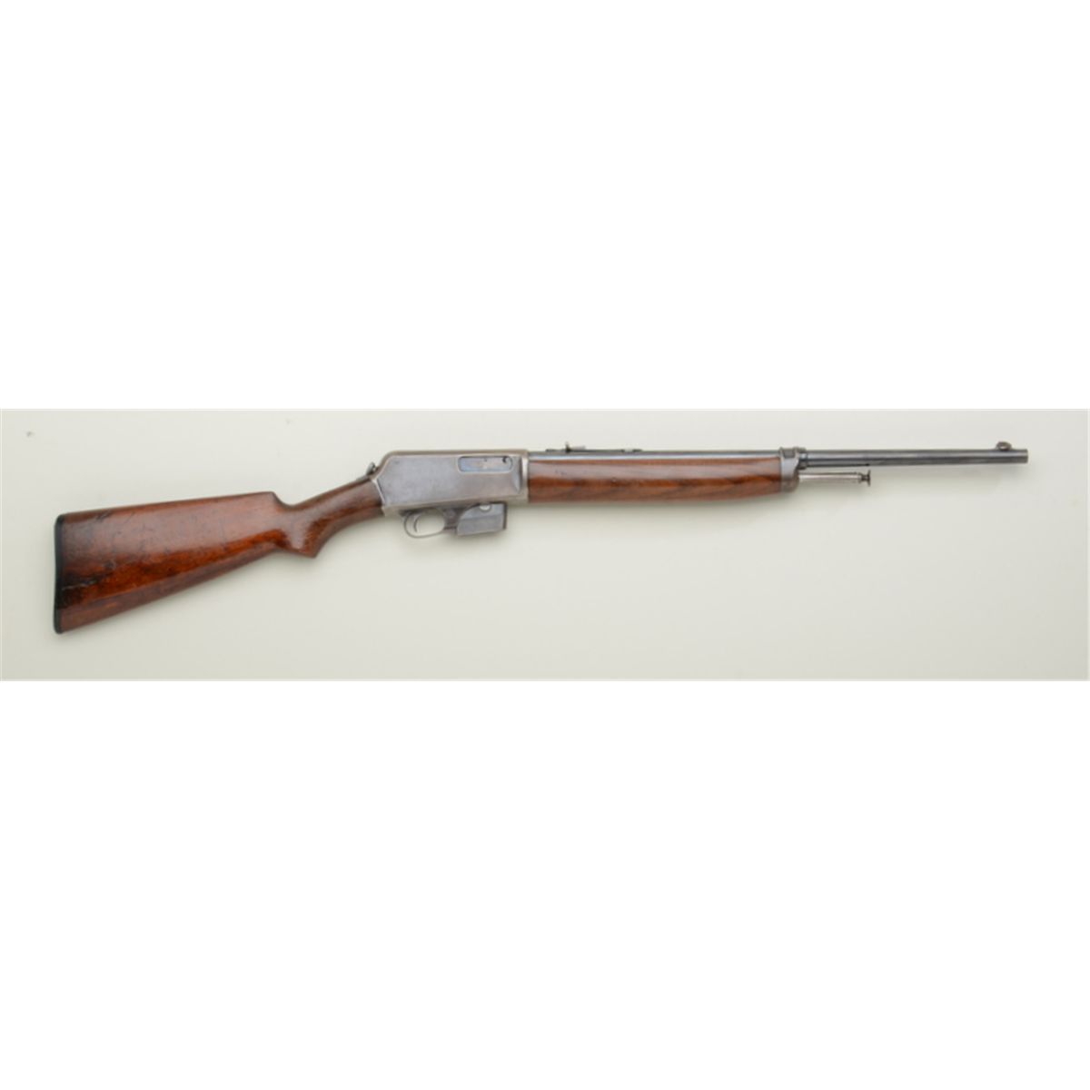Winchester Model 1907 semi-auto rifle, .351 cal., 20” barrel, blue ...