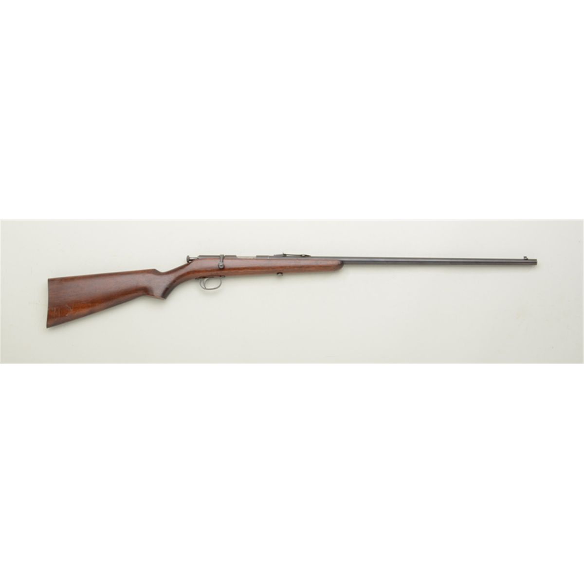 Remington Model 33 bolt-action rifle, .22 short, long or long rifle cal ...