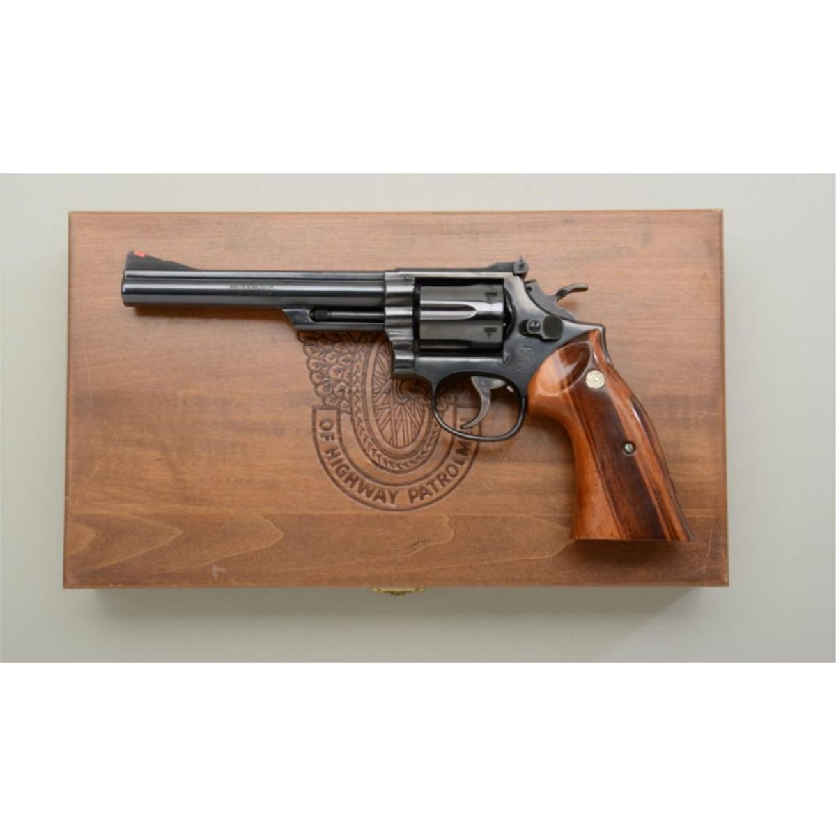 Wood presentation cased Smith & Wesson CHP Commemorative DA Model 19-4 ...