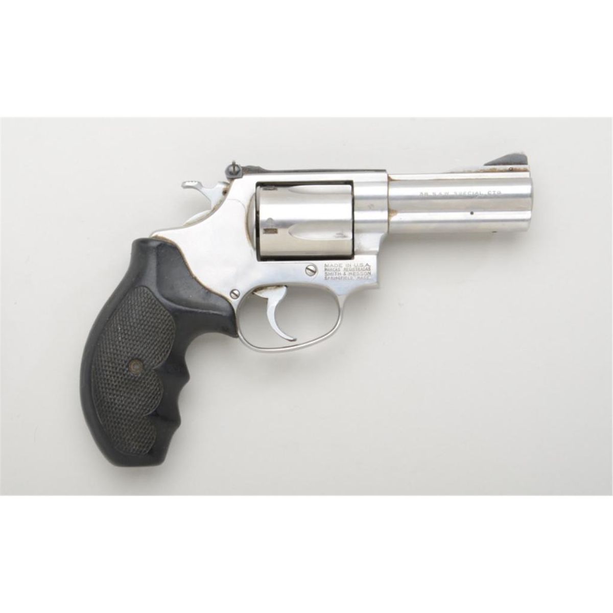 Smith & Wesson Model 60-4 DA revolver, .38 Special cal., scarce 3 ...