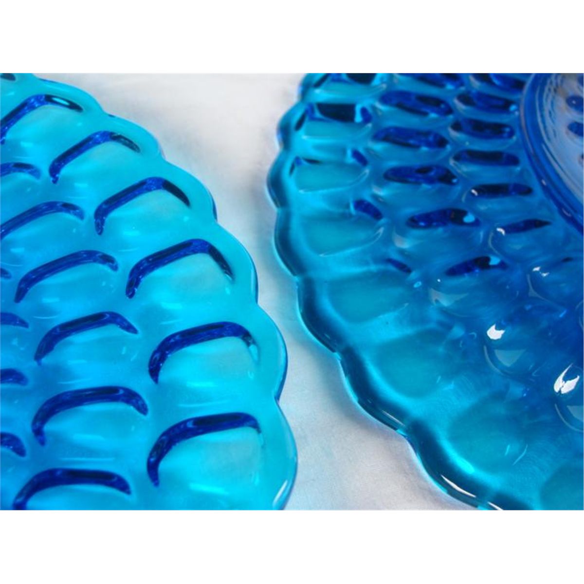 Fenton Glass 8 Colonial Blue Luncheon Plates Set