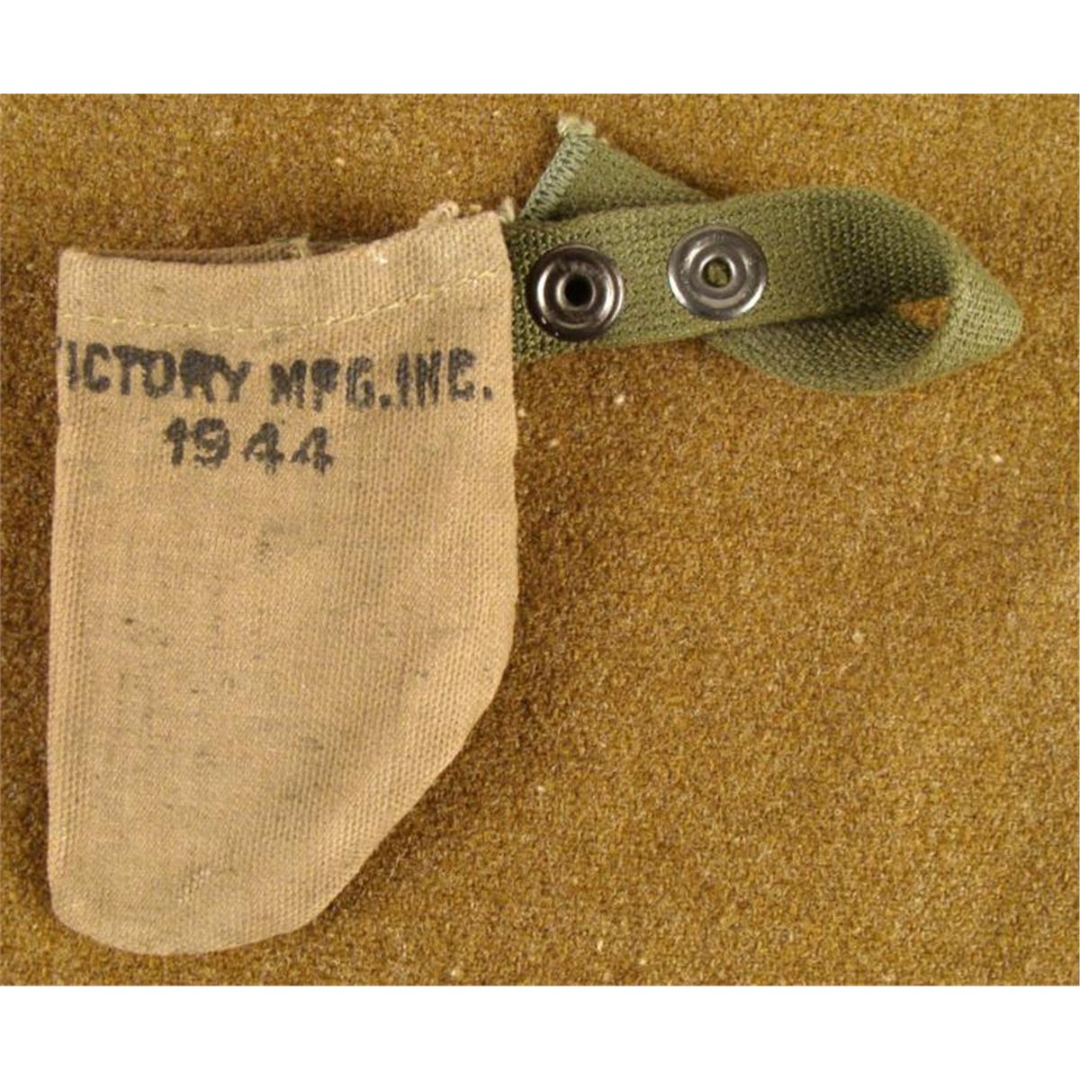 WWII 1944 SMALL CANVAS POUCH FOR WEB BELT VICTORY MFG