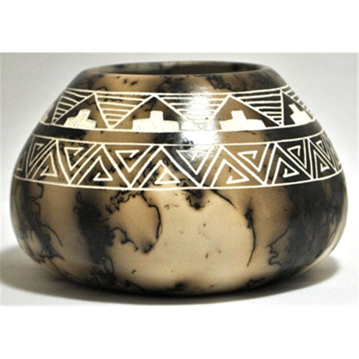 Acoma Pueblo Geometric Etched Horsehair Pottery - Gary Yellow Corn Louis