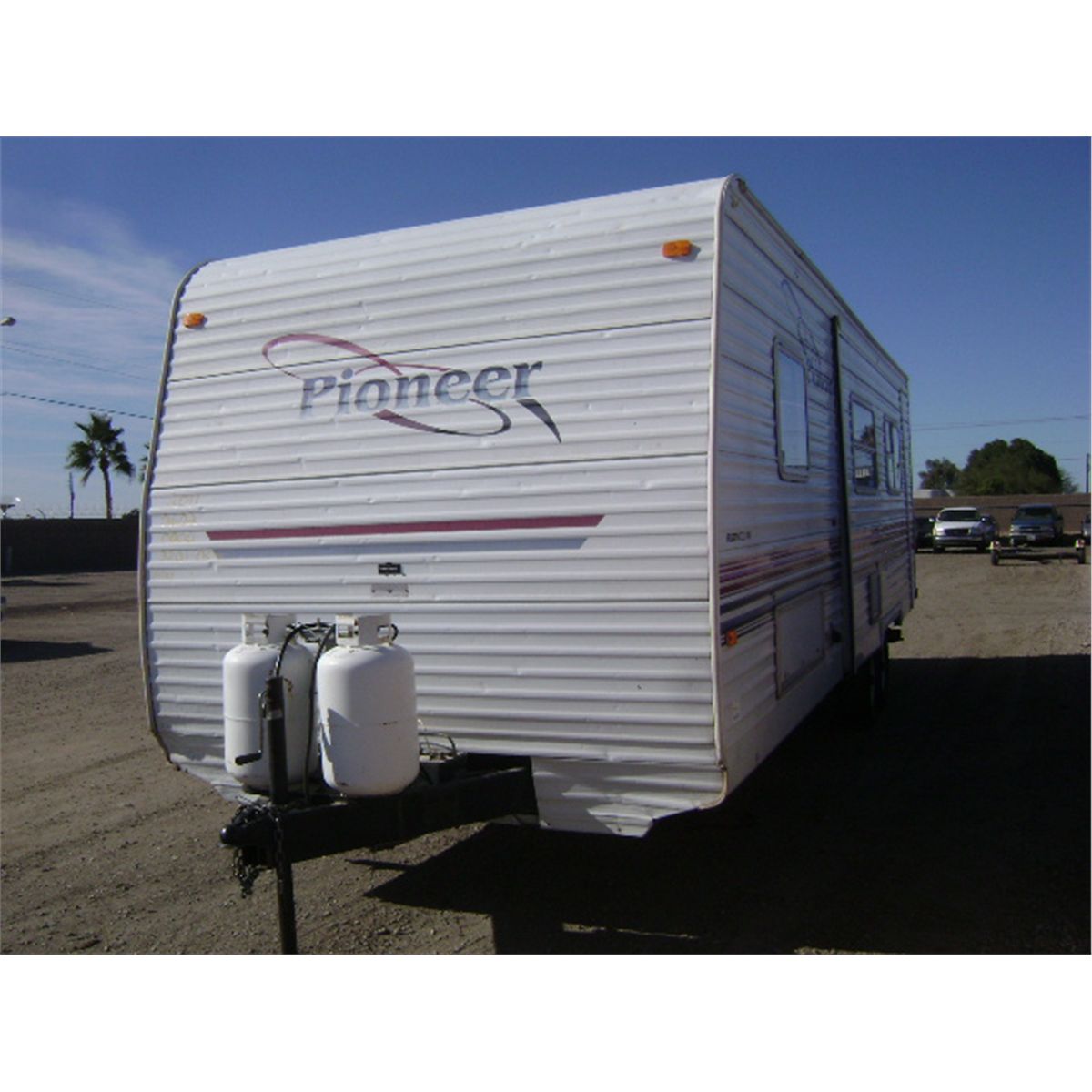 2002 - PIONEER TRAVEL TRAILER