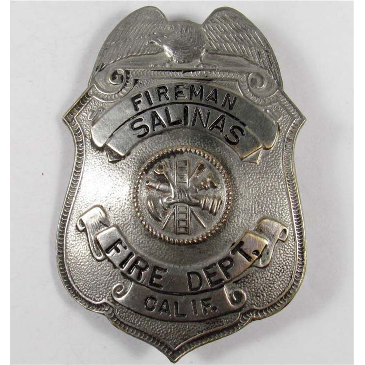 SALINAS CALIFORNIA FIRE DEPARTMENT FIREMAN'S BADGE