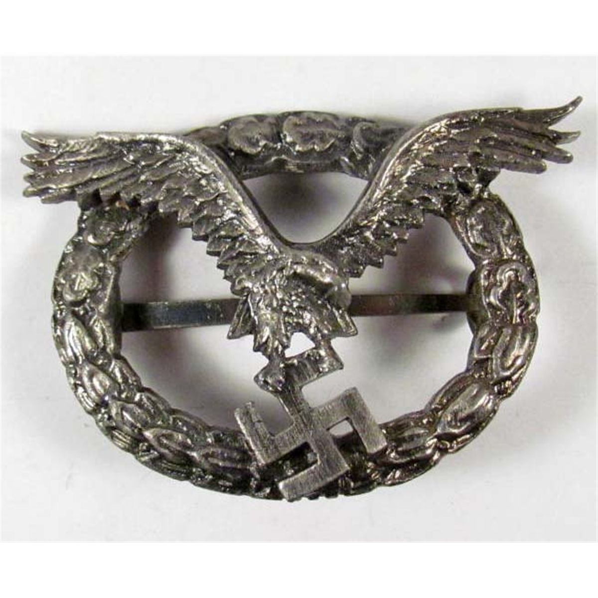 GERMAN NAZI LUFTWAFFE BADGE