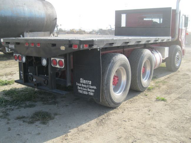 1985 Kenworth L700 Cab-Over Flatbed Truck