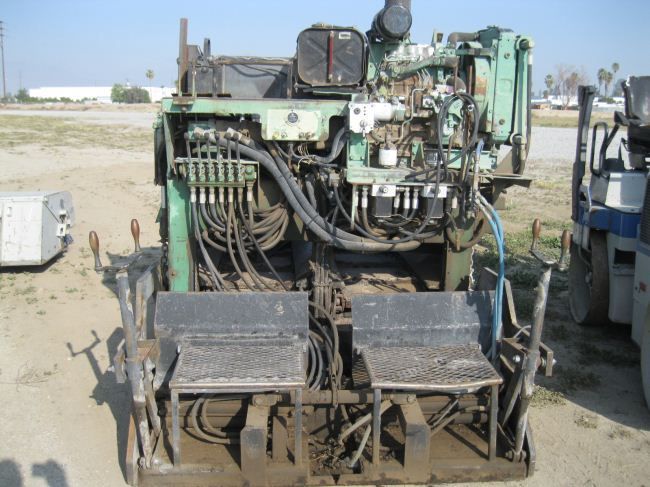 Neal DM-5500 Asphalt Paver