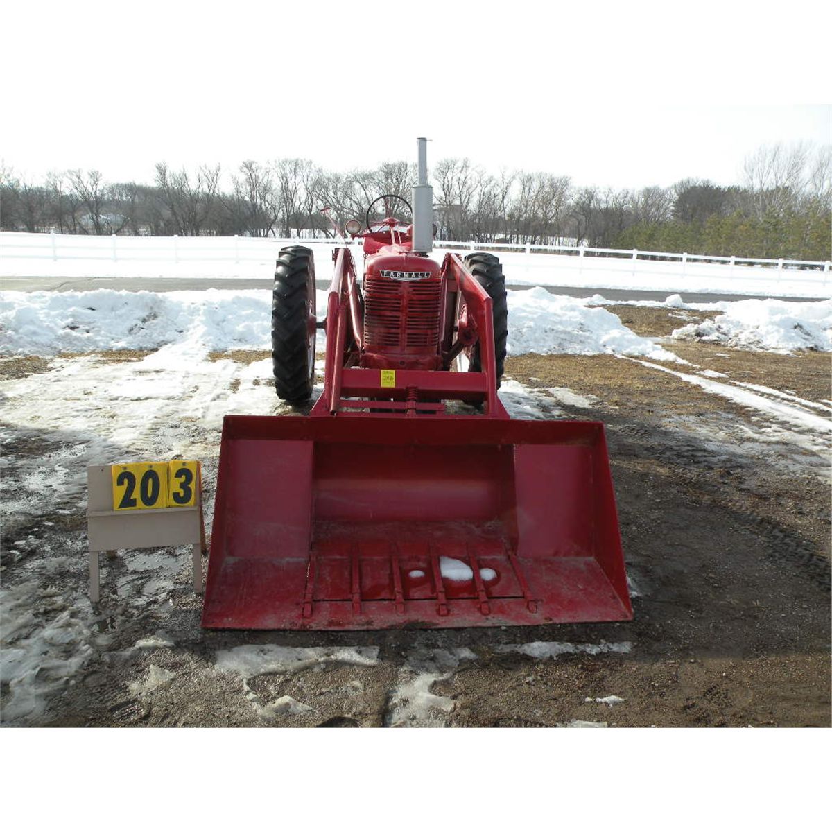 H Farmall w/Paulson loader