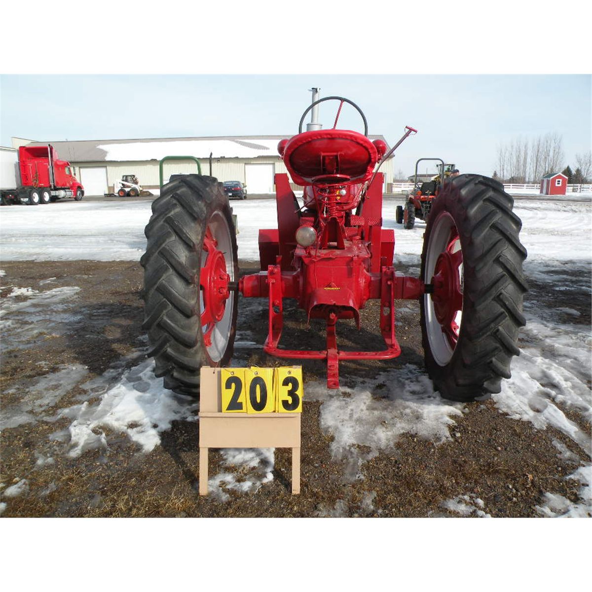 H Farmall w/Paulson loader