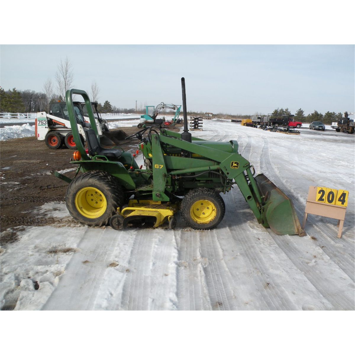 John Deere 650 w/John Deere Model 67 loader SN- CH0650S008774